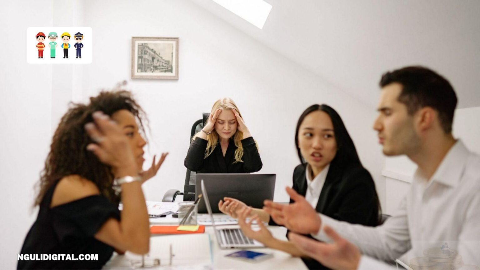 Mengatasi Tantangan dan Konflik yang Sering Terjadi di Tempat Kerja - ngulidigital.com